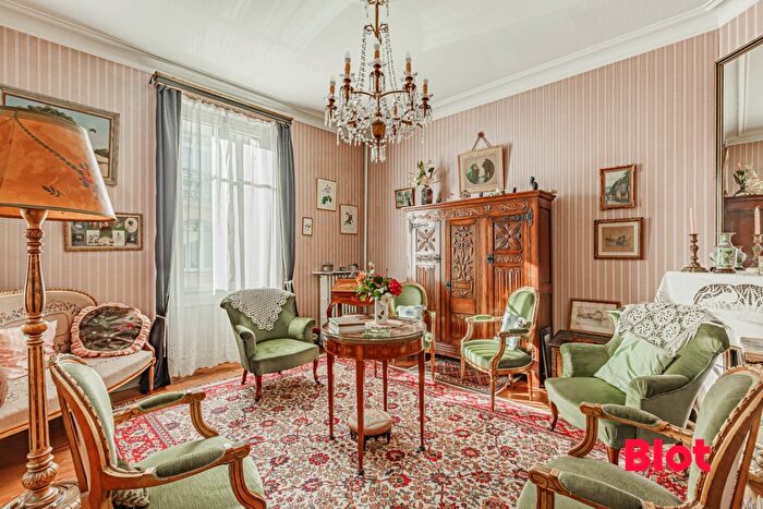 Maison à vendre - Nantes, Hauts-Pavés, Saint-Pasquier, Saint-Félix, Université - 5 pièces - 3 chambres