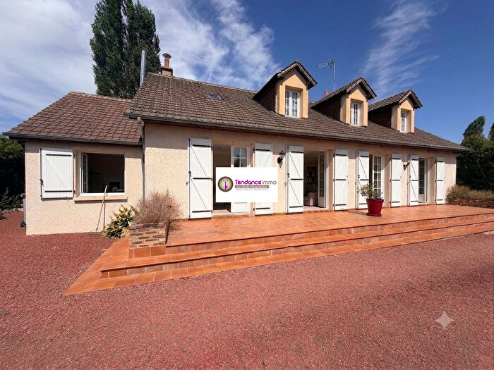 Maison 6 pièces à vendre à Le Mêle-sur-Sarthe