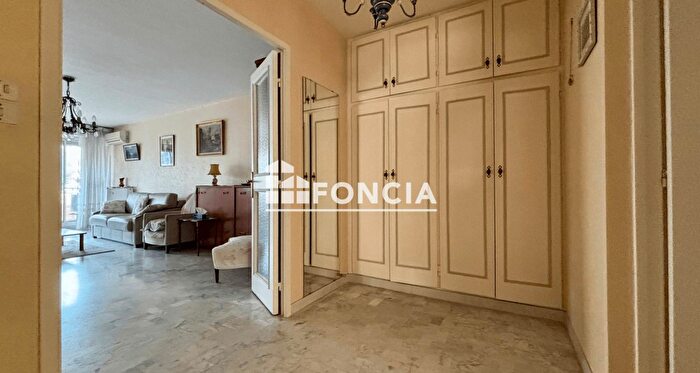 Appartement à vendre - Hyères, Centre-ville - 3 pièces