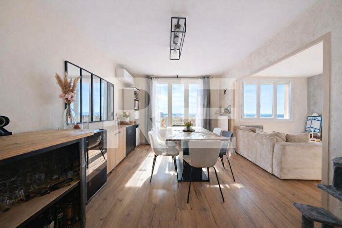 Appartement à vendre - Nîmes, collines - 3 pièces - 2 chambres