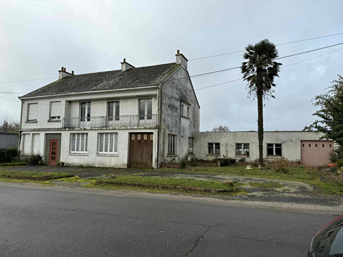 Maison à vendre - Baud - 10 pièces - 5 chambres