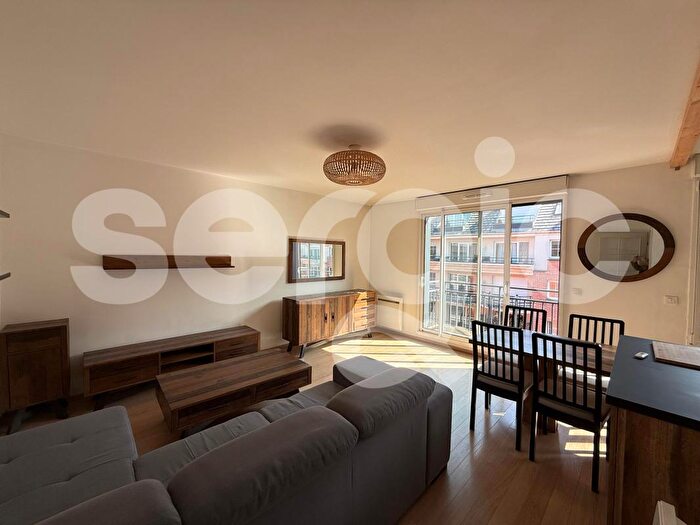 Appartement à louer - Lille, Vieux Lille - 2 pièces - 1 chambre