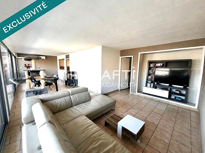 Bagnols-sur-Cèze, Bourgneuf : Appartement 4 pièces à vendre