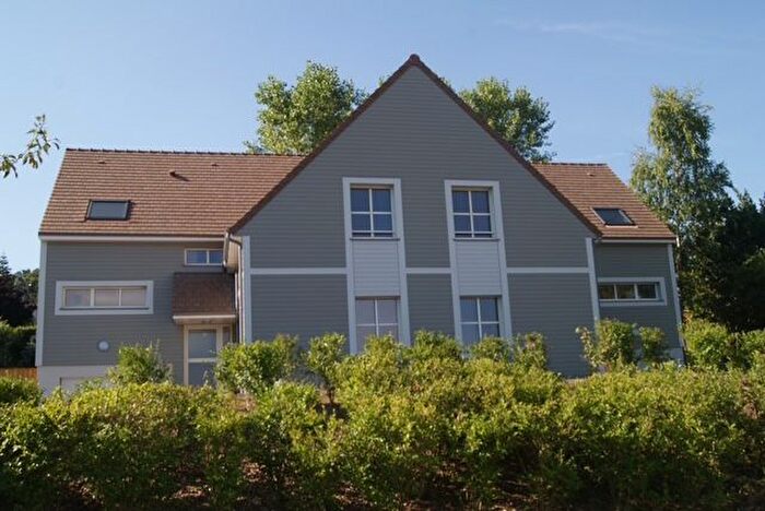 Maison à louer - Aigremont - 6 pièces - 4 chambres