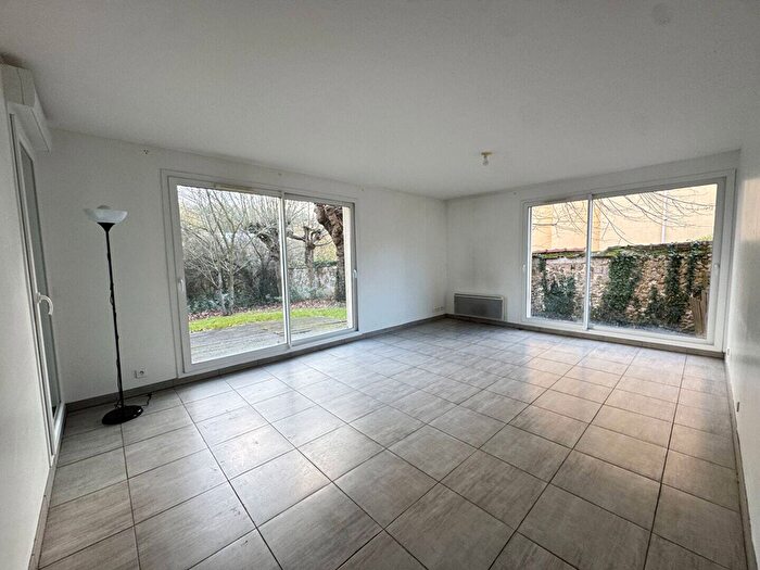 Appartement à louer - Centre, Melun - 3 pièces - 2 chambres