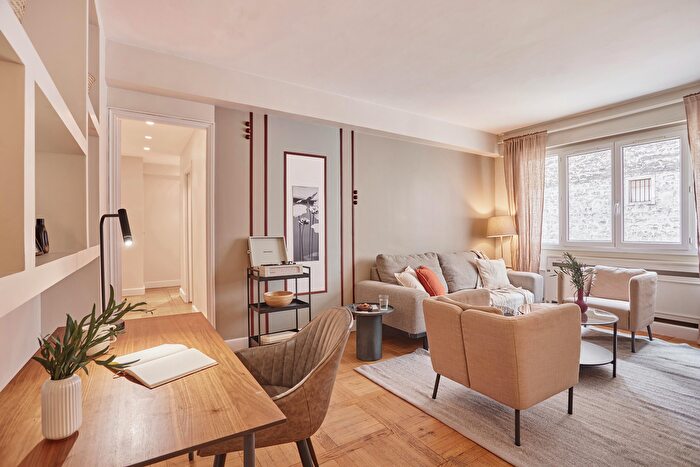 Paris 16ème, Dauphine : Appartement 3 pièces à louer
