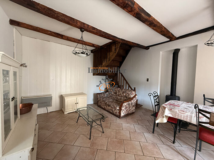 Maison 3 pièces à louer à Saint-Sernin-sur-Rance