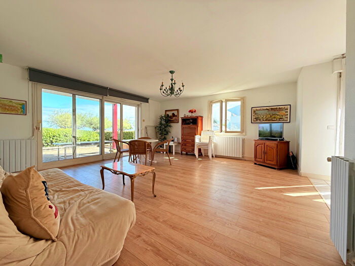 Appartement à vendre - Hendaye, Plage, Sopite, Aguerria, Corniche - 3 pièces - 2 chambres