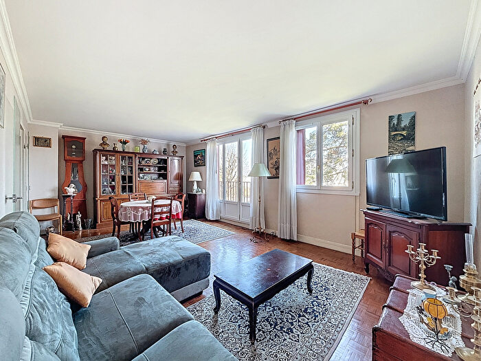 Appartement à vendre - Chatou, Ouest - 5 pièces - 3 chambres