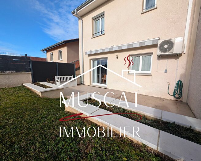 Maison à vendre - Frontonas - 4 pièces - 3 chambres