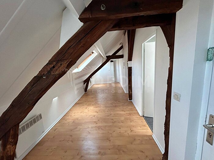 Appartement 2 pièces à louer à Sud, Tonnerre