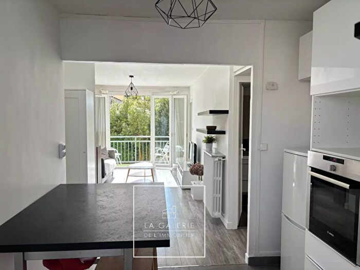 Appartement à vendre - Toulouse, Busca, Jardin des plantes, Port Saint-Sauveur - 3 pièces - 2 chambres