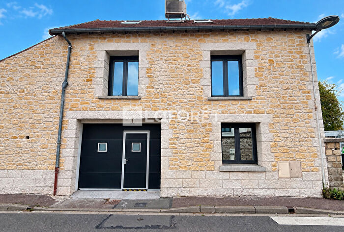 Maison 4 pièces à Maurecourt, à vendre