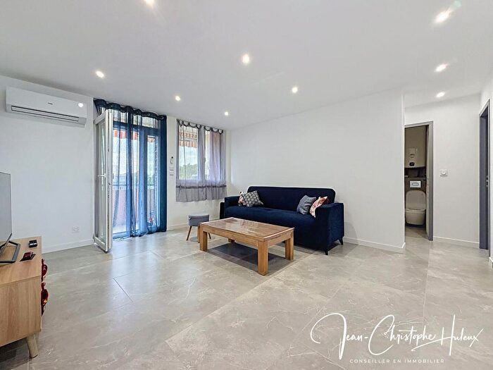 Nîmes, Ville Active : Appartement 4 pièces à vendre