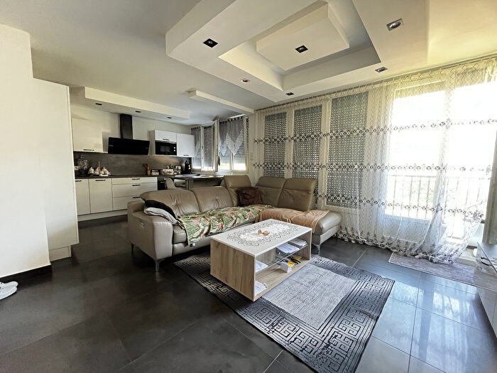 Le Pont-de-Claix, Villancourt : Appartement 4 pièces à vendre