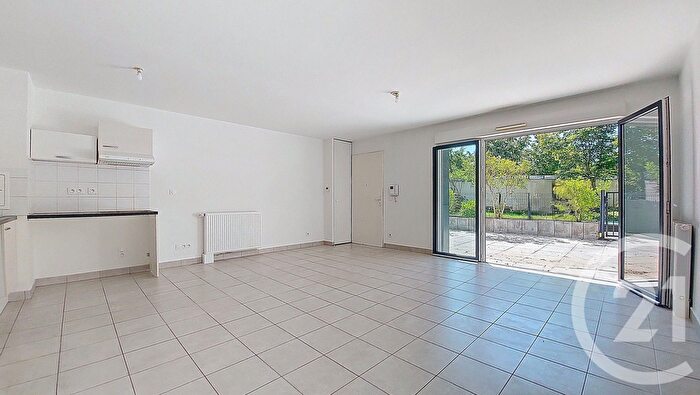 Appartement à vendre - Lognes, Mandinet Nord, Tour dAuvergne - 3 pièces - 2 chambres