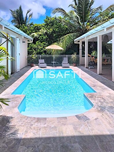 Maison à vendre - Les Trois-Îlets - 8 pièces - 6 chambres