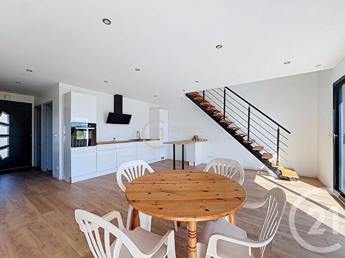 Hédé-Bazouges : Maison 5 pièces à vendre