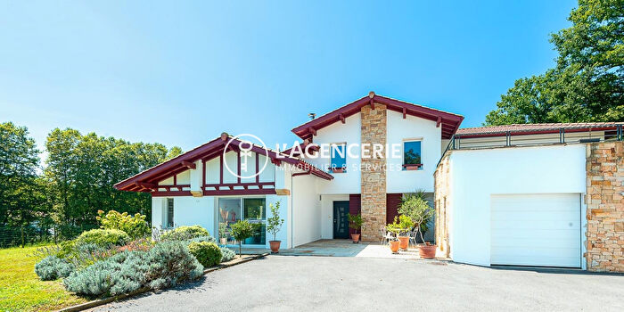 Maison à vendre - Espelette - 5 pièces - 3 chambres