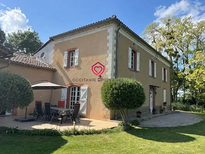 LIsle-en-Dodon - Maison 6 pièces à vendre
