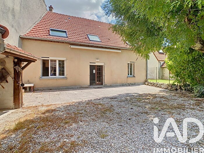 Maison à louer - Fère-Champenoise - 5 pièces - 3 chambres