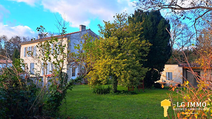 Maison à vendre - Thaims - 5 pièces - 3 chambres