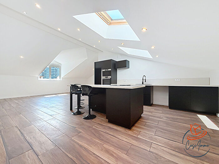 Appartement à vendre - Bellegarde-sur-Valserine - 4 pièces - 3 chambres