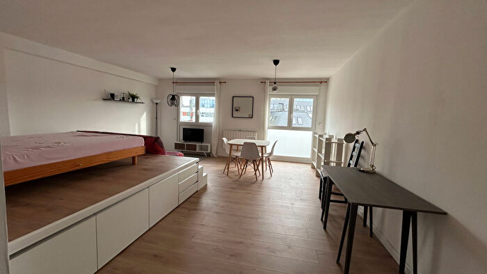 Appartement à louer - Lille, Centre-ville, Euralille - 1 pièce