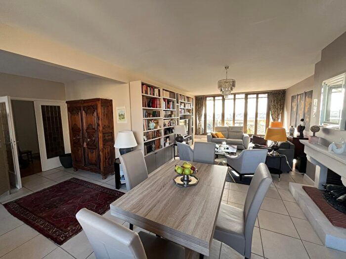 Appartement à vendre - Bourges - 4 pièces - 2 chambres