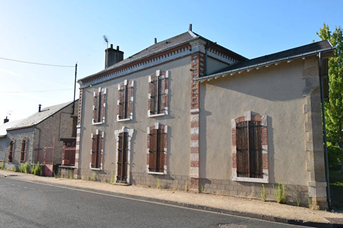 Neuville-aux-Bois : Maison 8 pièces à vendre