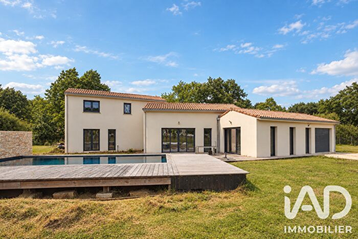 Mérignac, Beutre : Maison 5 pièces à vendre
