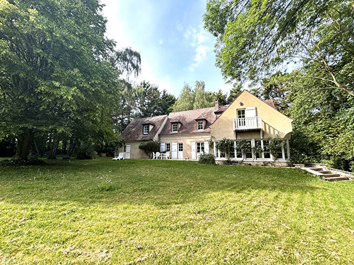 Maison 11 pièces à vendre - Ully-Saint-Georges