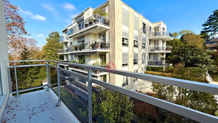 Appartement 2 pièces à Le Raincy, Gare, à vendre