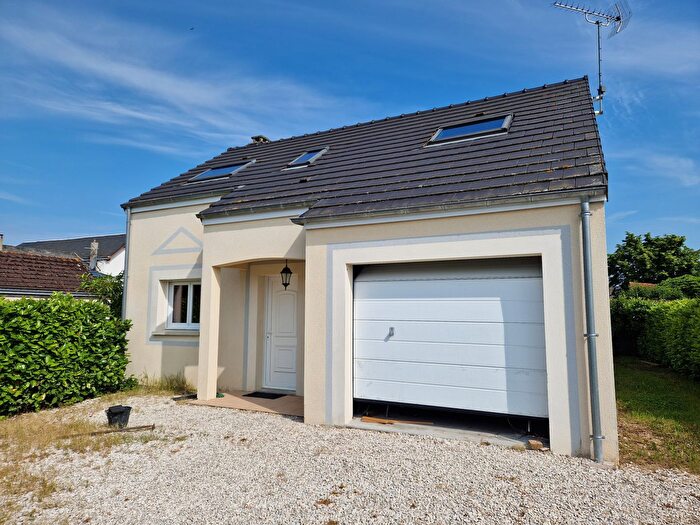 Maison à louer - Montargis, Verdun, Viroy - 4 pièces - 3 chambres