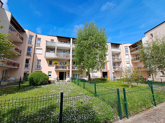 Appartement à vendre - Orléans, La Cigogne - 3 pièces - 2 chambres