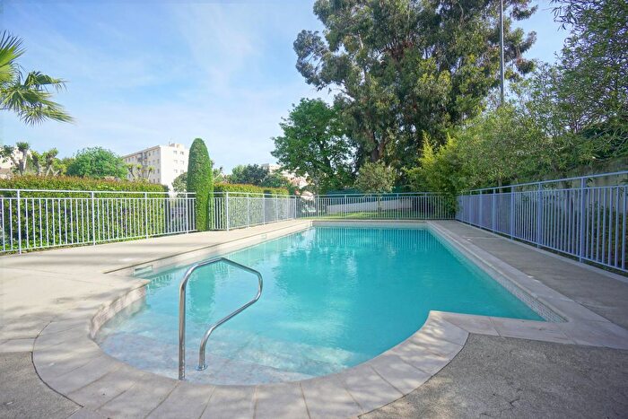 Le Cannet, Rocheville, Colombier, Campelières - Appartement 2 pièces à vendre
