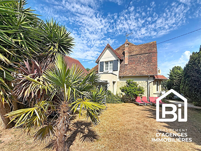 Maison 8 pièces à Ouistreham, à vendre