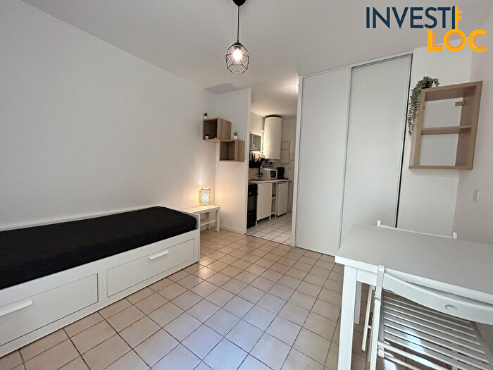 Appartement 1 pièce à Le Creusot, à louer