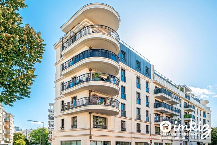Appartement à vendre - Suresnes, Plateau Ouest - 4 pièces - 3 chambres