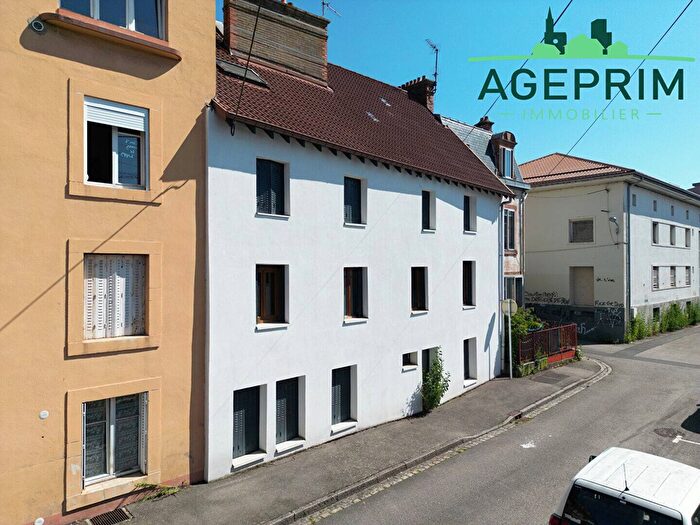 Maisons à vendre et appartements à louer - 3