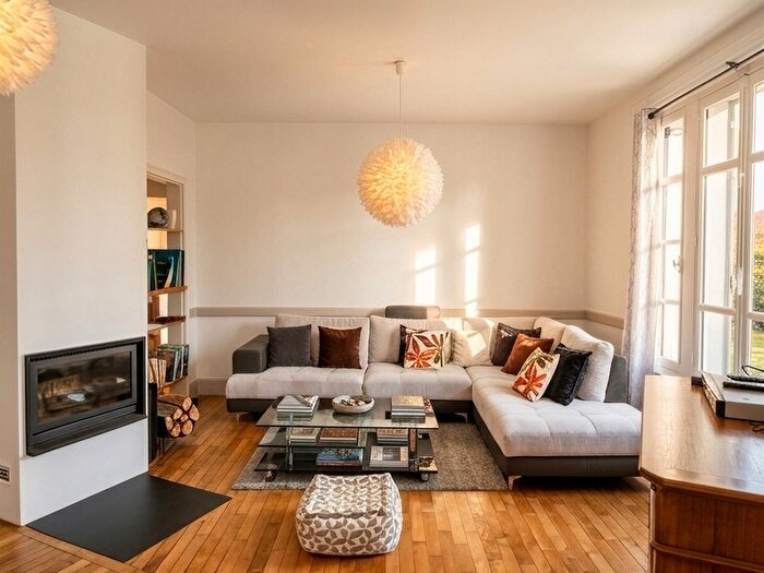 Vannes, Centre-ville, Le Port : Appartement 5 pièces à vendre