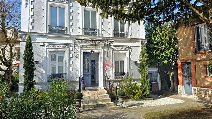 Maison à vendre - Le Raincy, Centre-ville, Mairie, Thiers - 7 pièces - 3 chambres