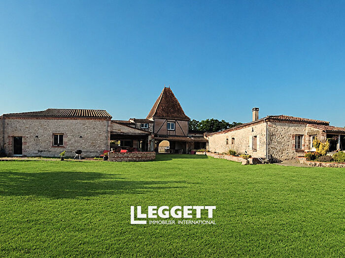 Lédat : Maison 11 pièces à vendre