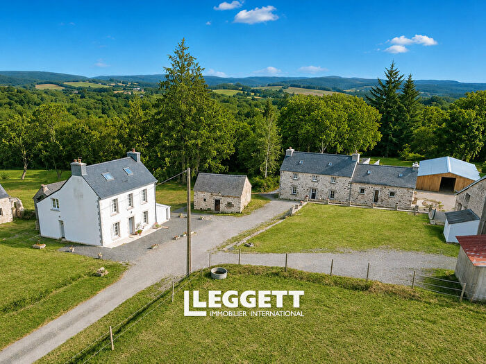 Maison 17 pièces à Brasparts, à vendre