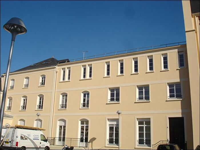 Viry-Châtillon, Chatillon : Appartement 1 pièce à louer