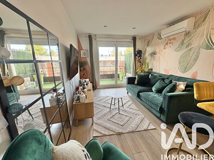 Appartement à vendre - Nîmes, collines - 2 pièces - 1 chambre