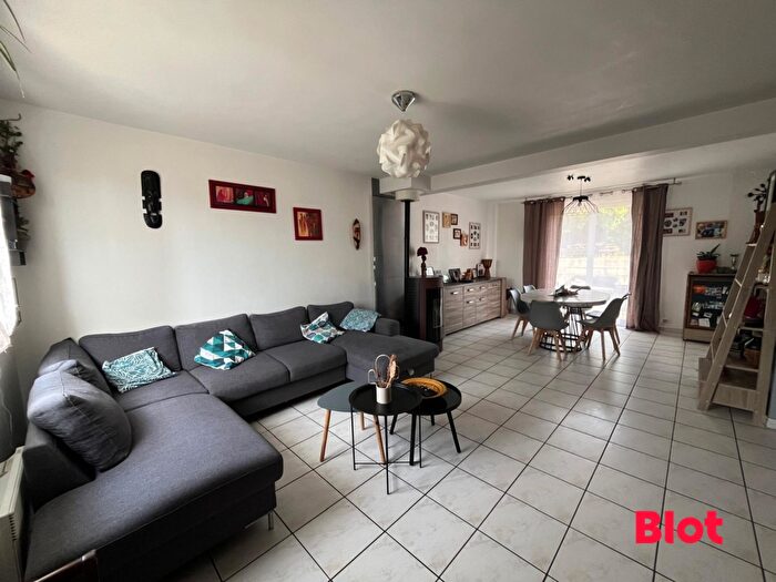 Maison 6 pièces à Moutiers, à vendre