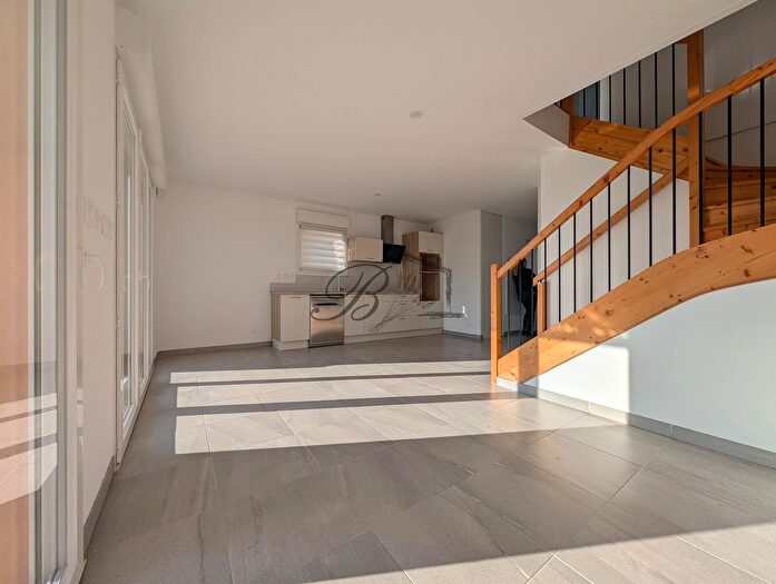 Maison à vendre - Pertuis, Tourrier, Peyrière, Plaines - 4 pièces - 3 chambres