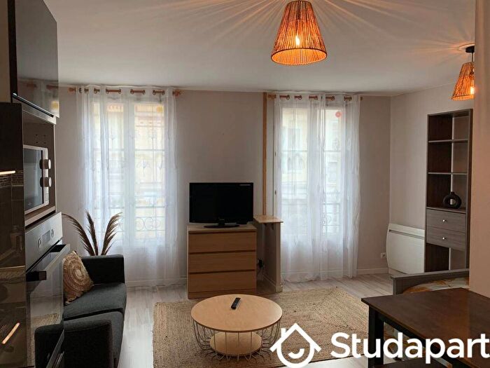 Maison à louer - Carmes-République, Orléans - 1 pièce