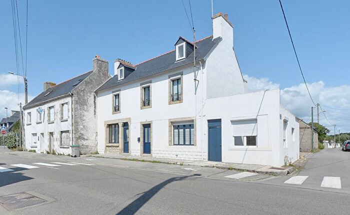 Maison à vendre - Guilvinec - 6 pièces - 4 chambres